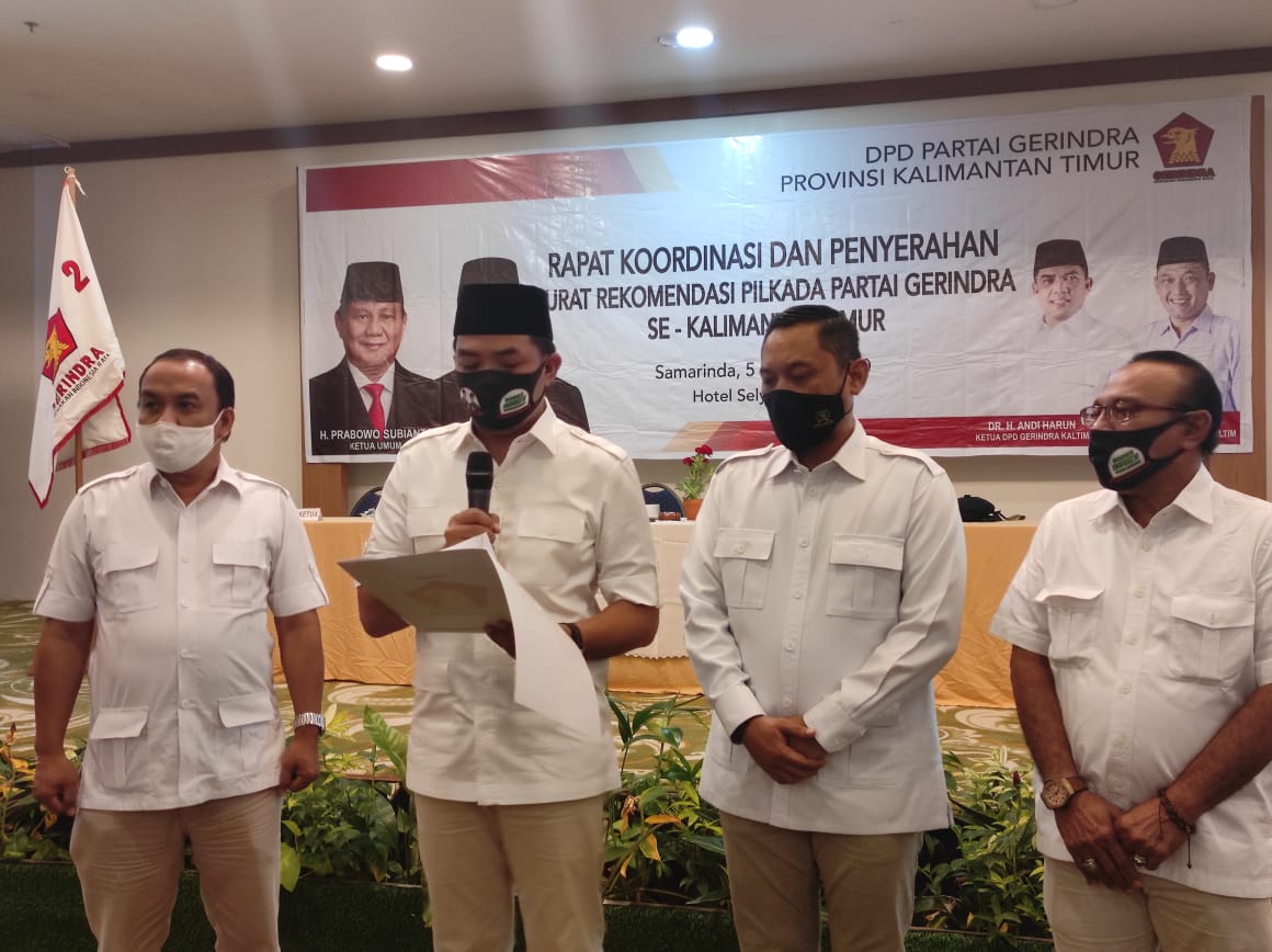 DPD Partai Gerindra Resmi Serahkan 7 Rekomendasi Pasangan Calon ... DPD Partai Gerindra Resmi Serahkan 7 Rekomendasi Pasangan Calon ...